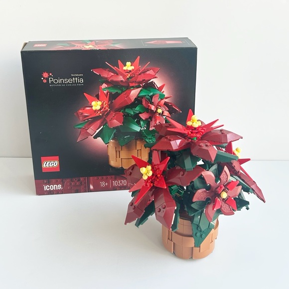 Lego | Games | Poinsettia Plant Lego Set From The Lego Icons Collection ...